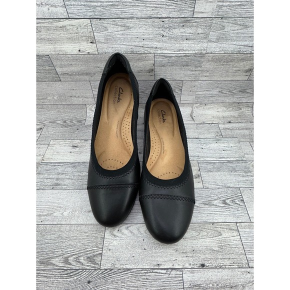 Clarks | Shoes | Clarks Collection Ultimate Comfort Black Leather Flats ...